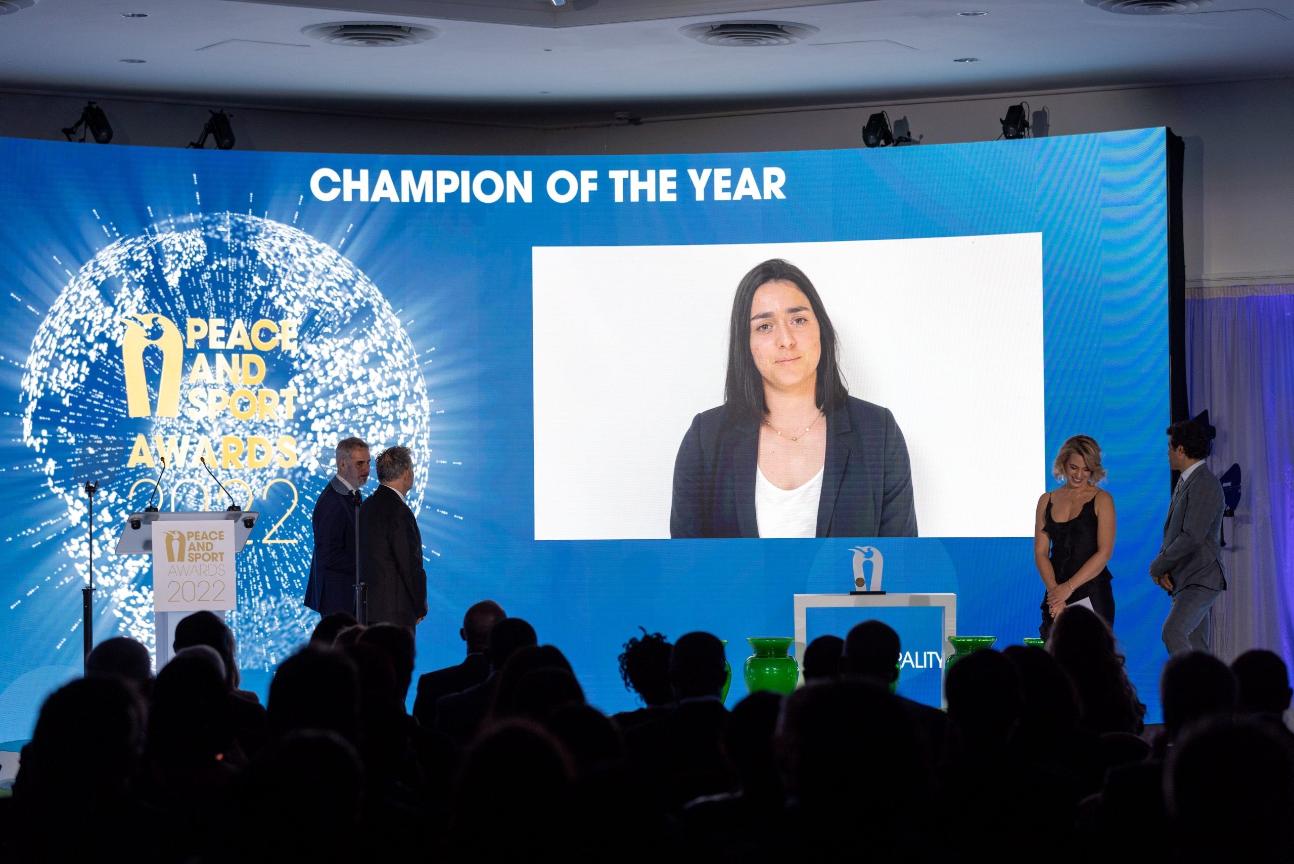 Ons Jabeur awarded by Peace & Sport - Top Five Management